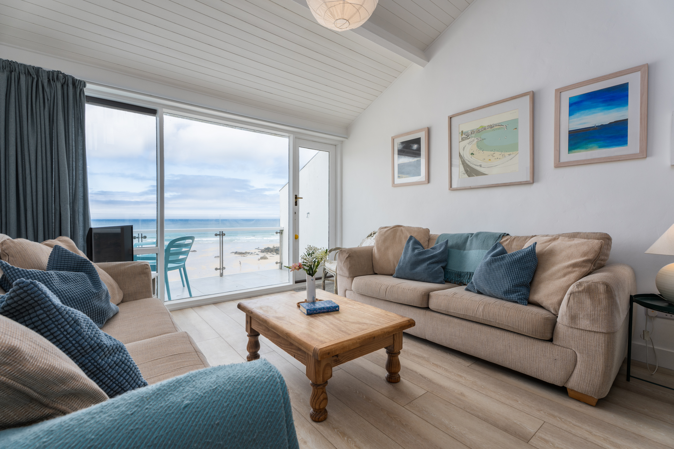 17 Barnaloft, St Ives | Beachfront accommodation on Porthmeor